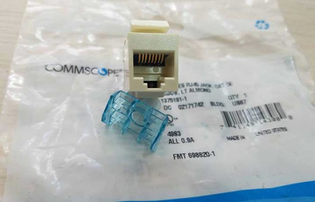 Nhân mạng RJ45-Modular Jack COMMSCOPE/AMP CAT5E (1375191-1)